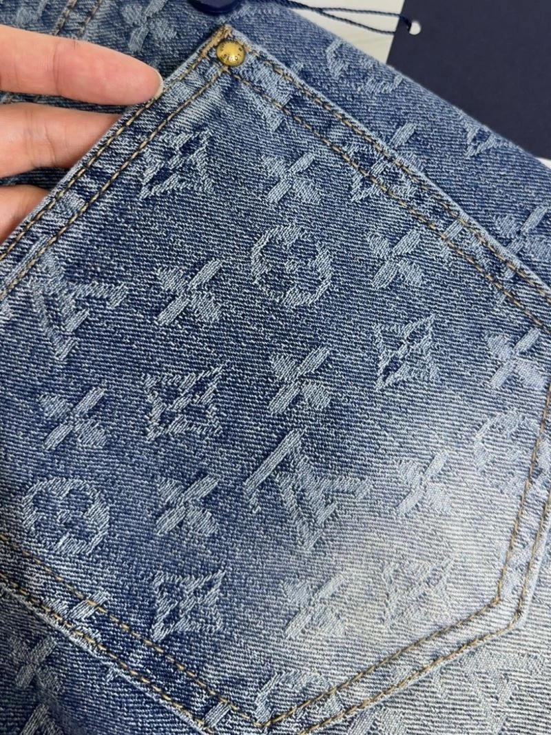 Cut-rate Louis Vuitton Jeans