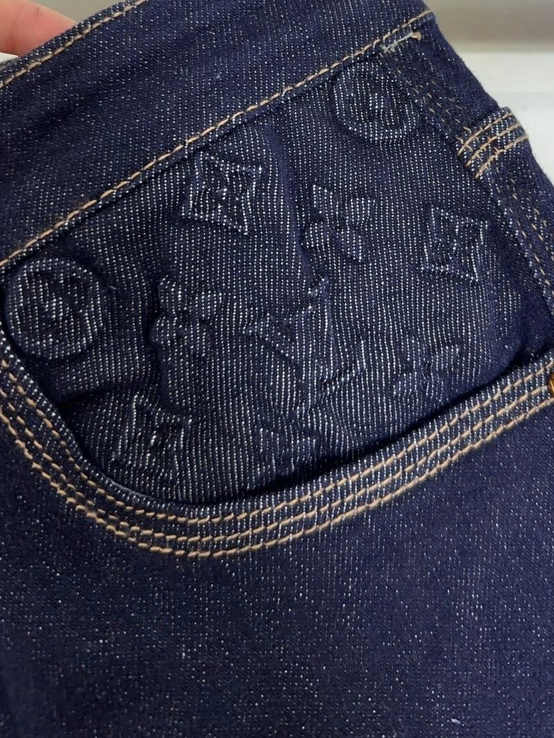 Inexpensive Louis Vuitton Jeans