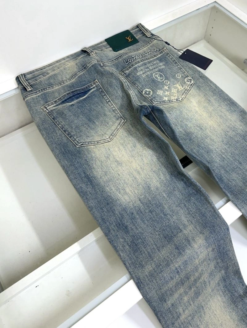 Low-cost Louis Vuitton Jeans