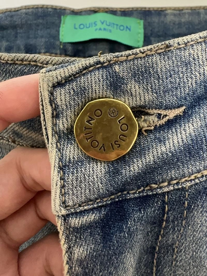 Low-cost Louis Vuitton Jeans