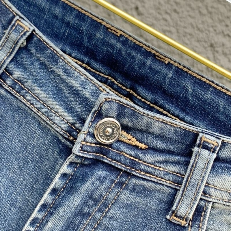 Accurate model Louis Vuitton Jeans