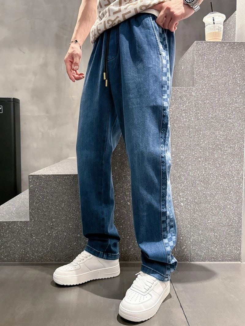 Accurate model Louis Vuitton Jeans