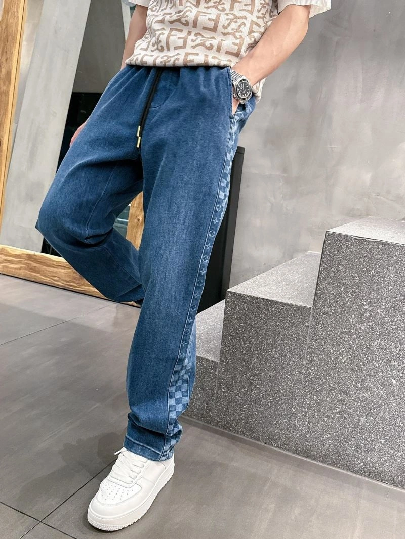 Accurate model Louis Vuitton Jeans