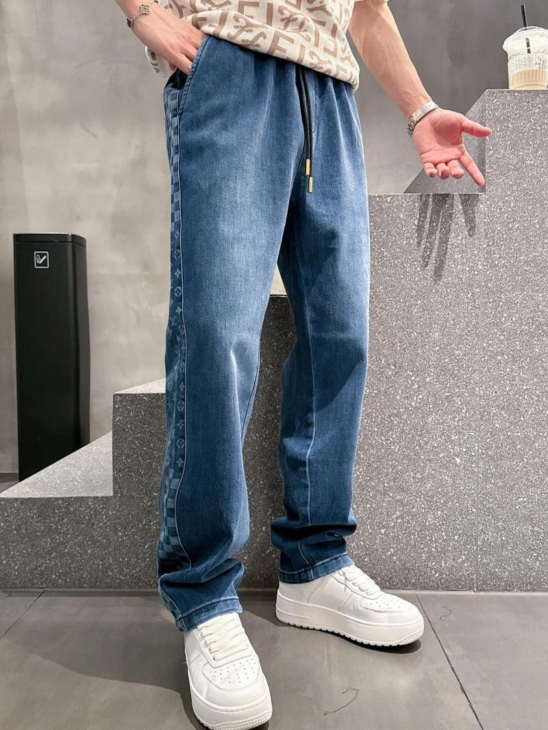 Accurate model Louis Vuitton Jeans