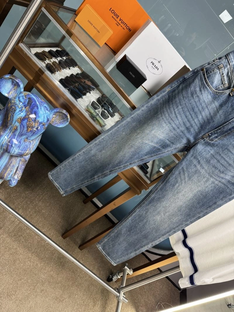 Discounted Louis Vuitton Jeans