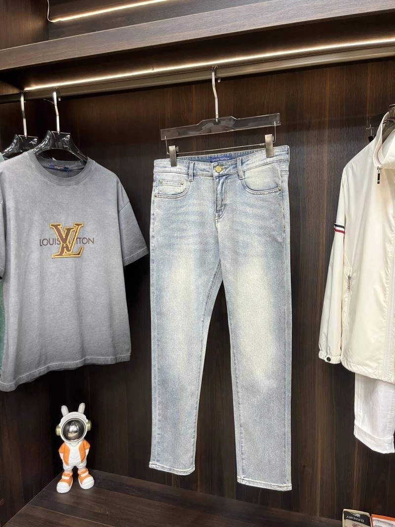 Top match Louis Vuitton Jeans