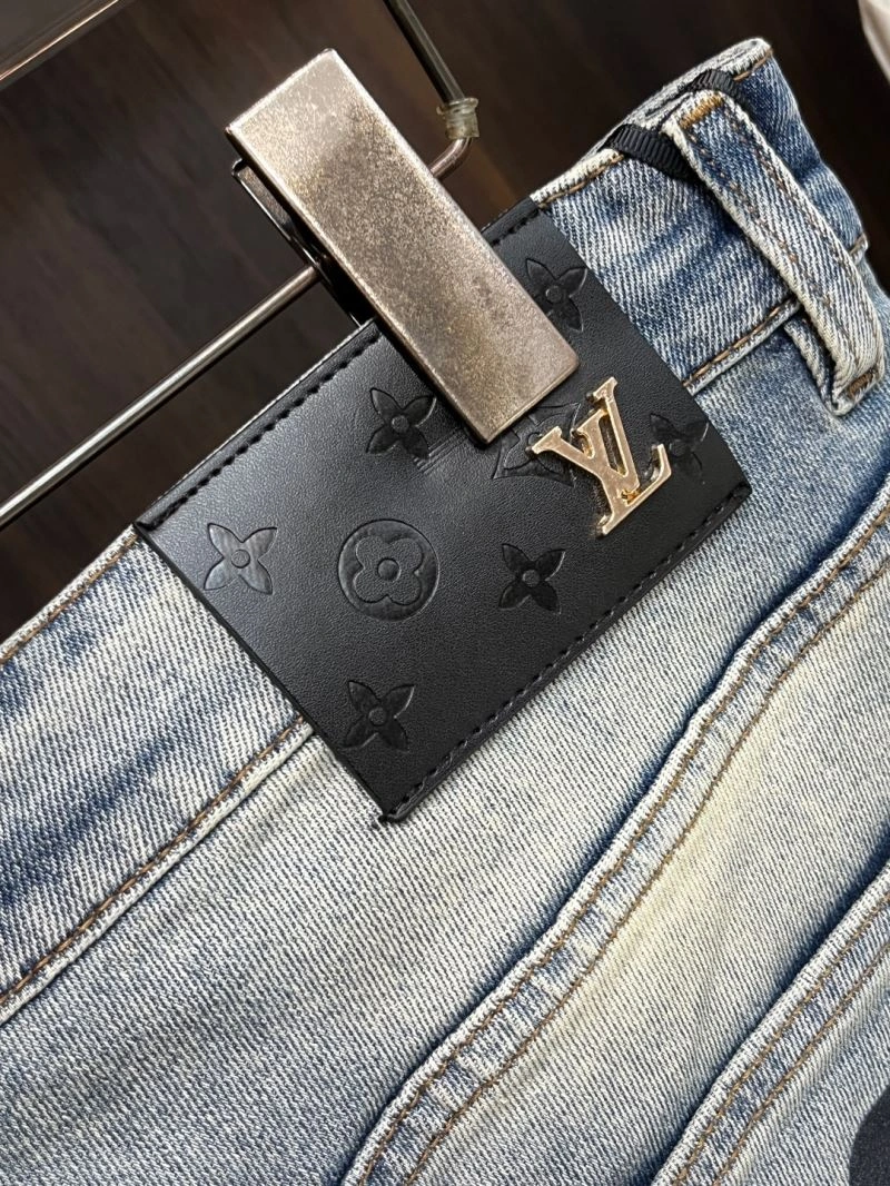 Top match Louis Vuitton Jeans