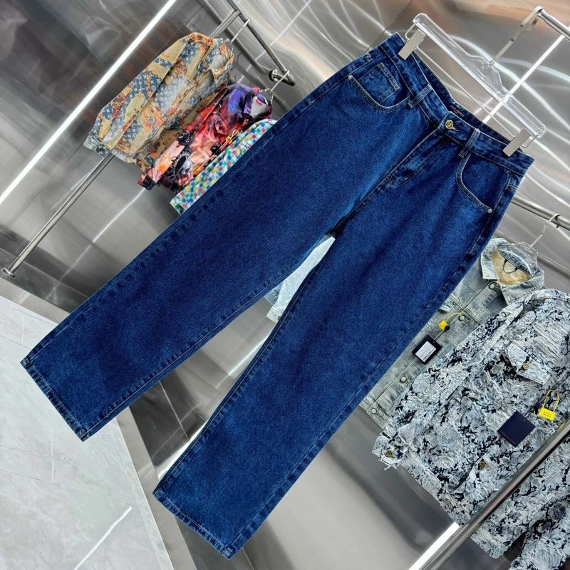 Inexpensive Louis Vuitton Jeans