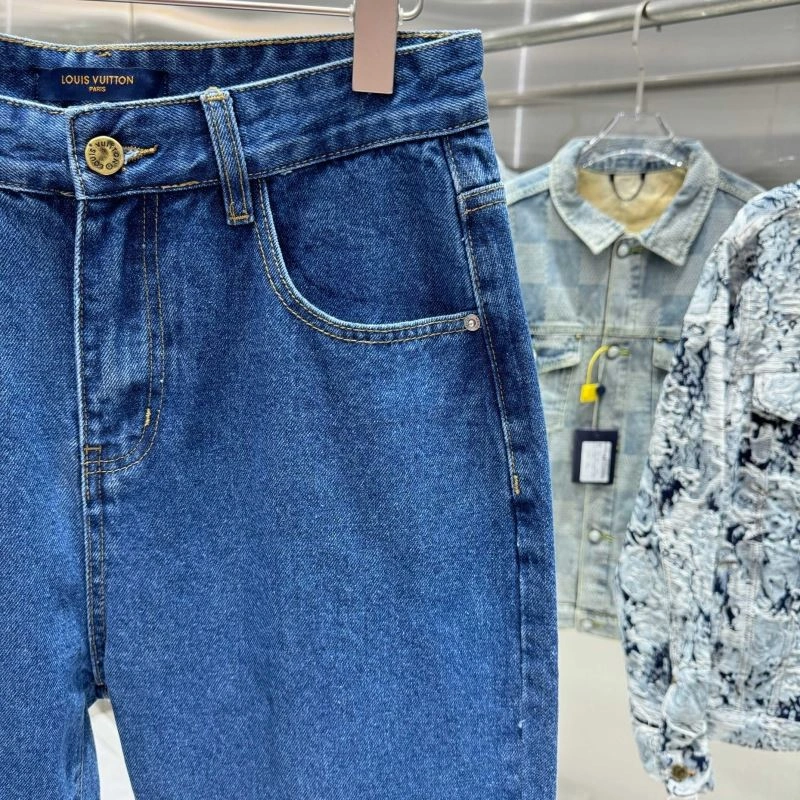 Inexpensive Louis Vuitton Jeans