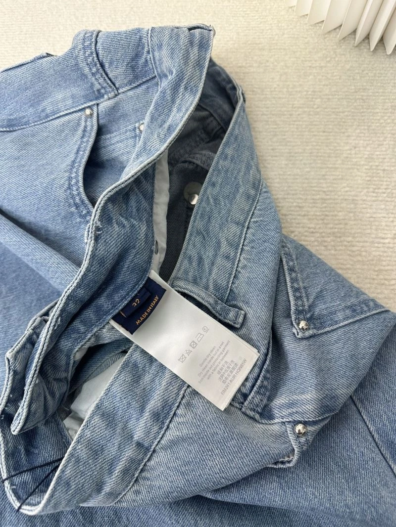 Discounted Louis Vuitton Jeans