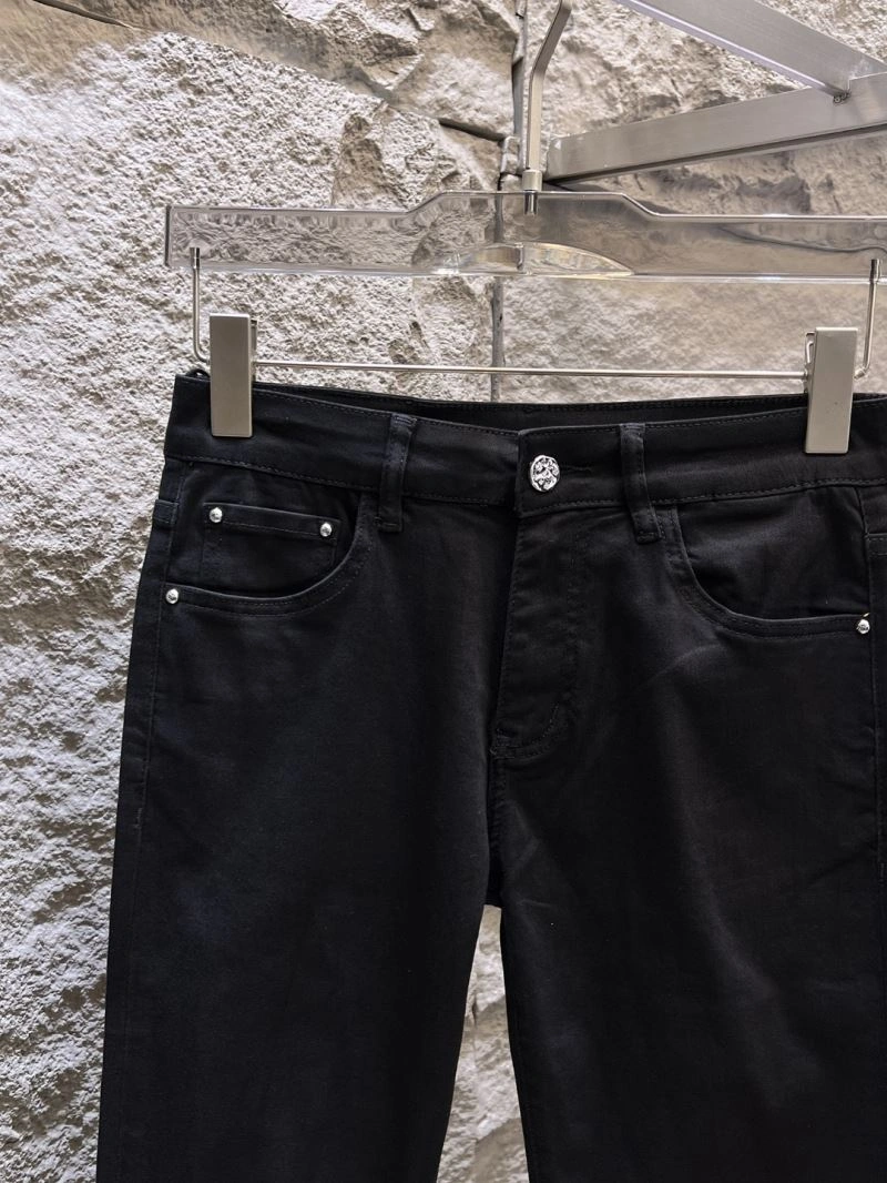 Low-cost Louis Vuitton Jeans