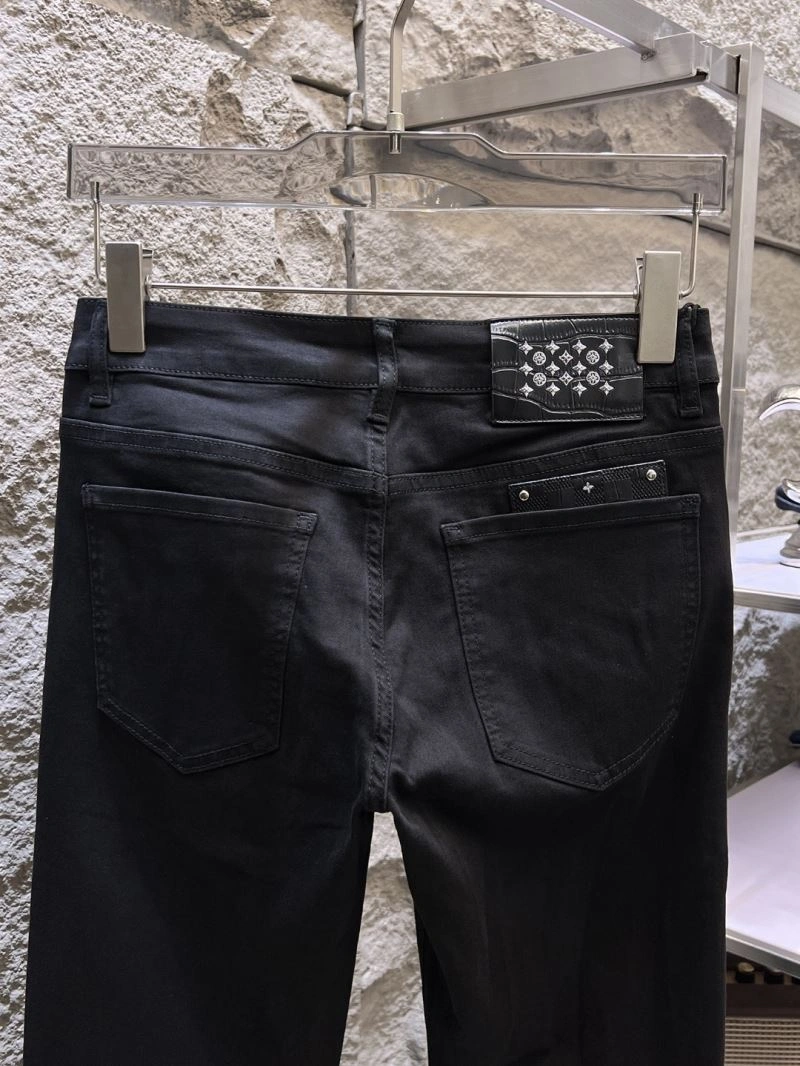 Low-cost Louis Vuitton Jeans