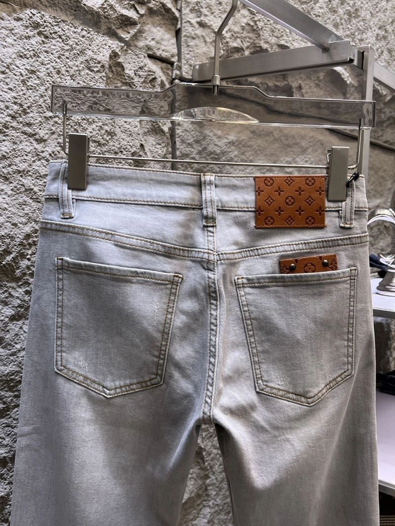 Accurate model Louis Vuitton Jeans