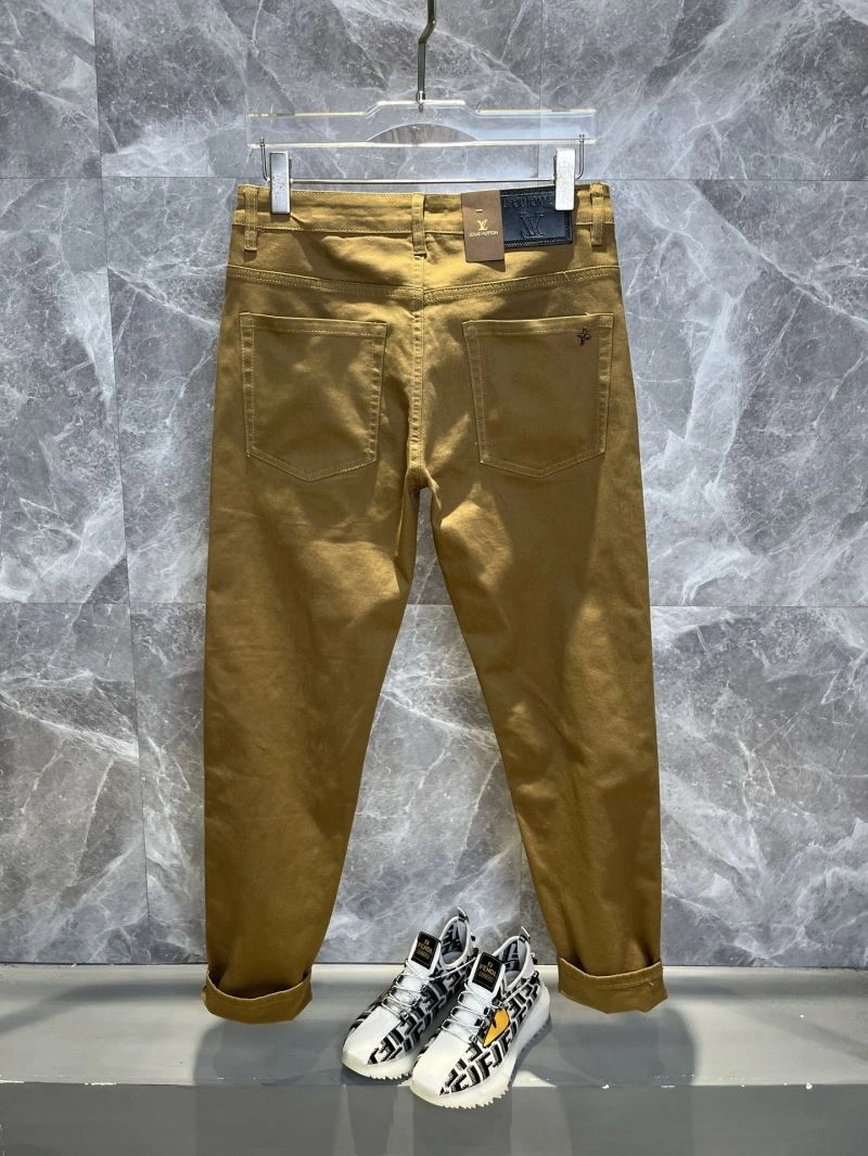 Top match Louis Vuitton Jeans