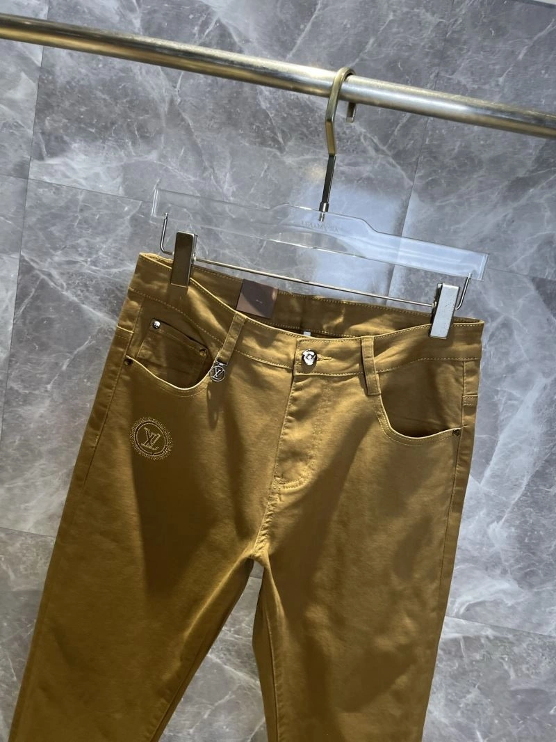 Top match Louis Vuitton Jeans