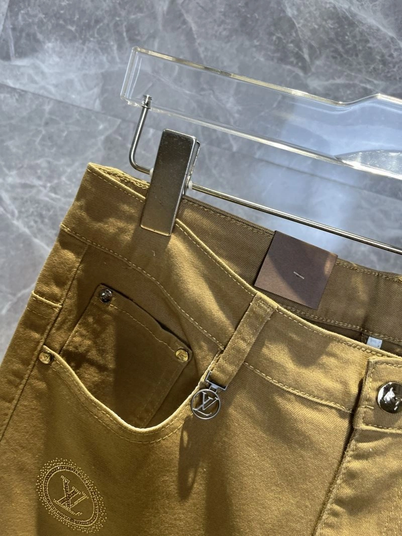 Top match Louis Vuitton Jeans
