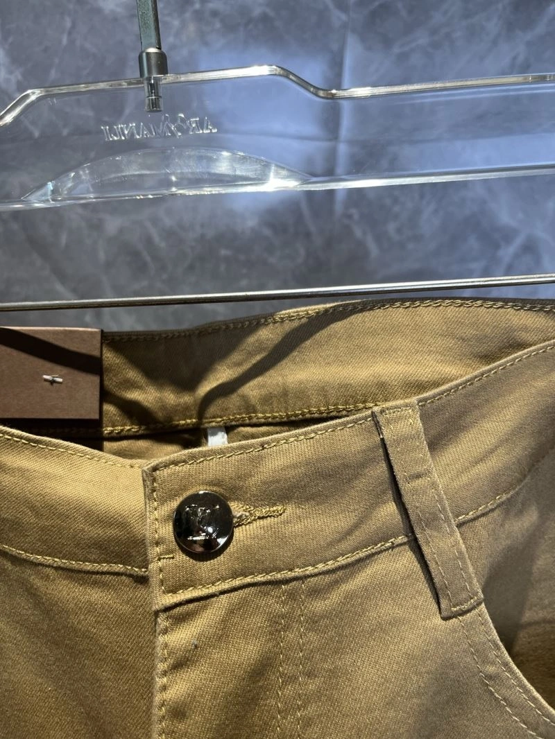 Top match Louis Vuitton Jeans