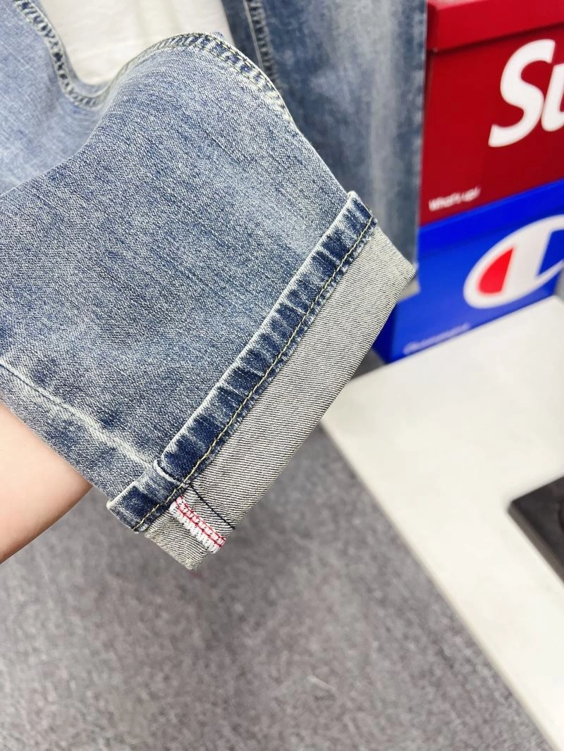 Low-cost Louis Vuitton Jeans