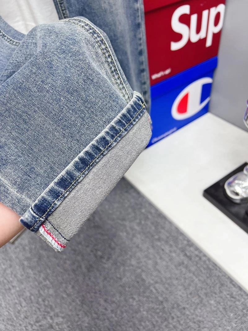 Exact replica Louis Vuitton Jeans