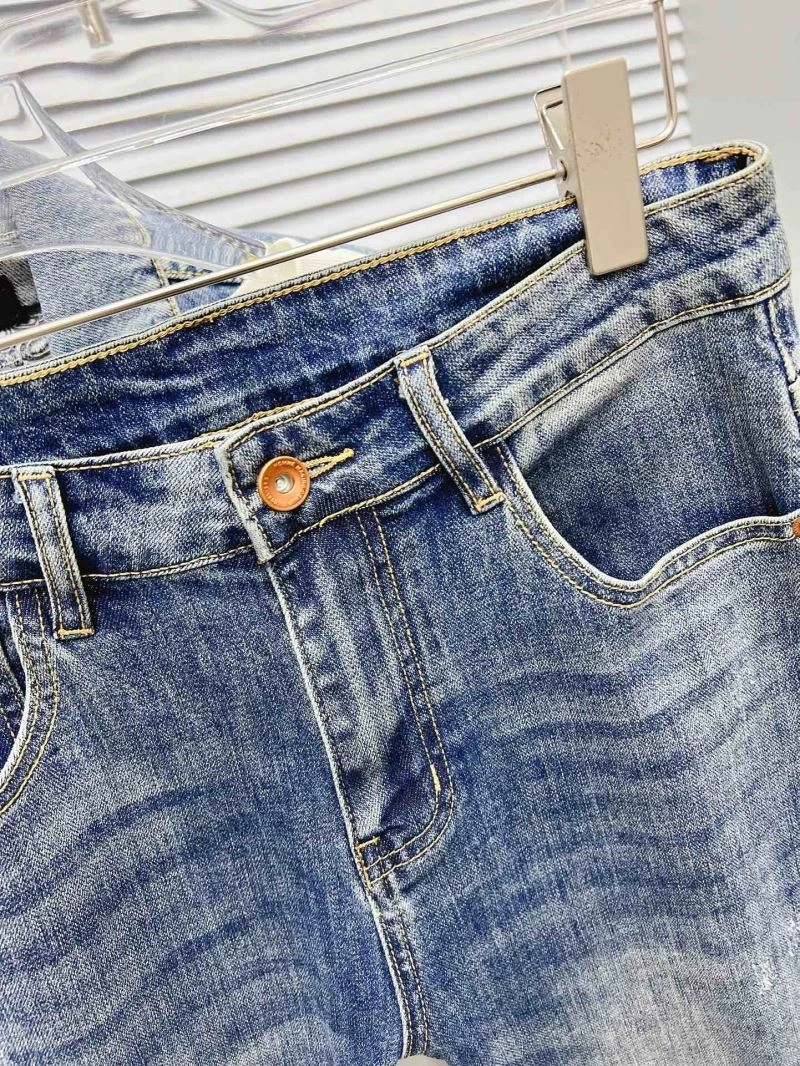 Discounted Louis Vuitton Jeans