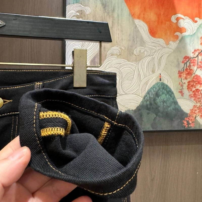 Cut-rate Louis Vuitton Jeans