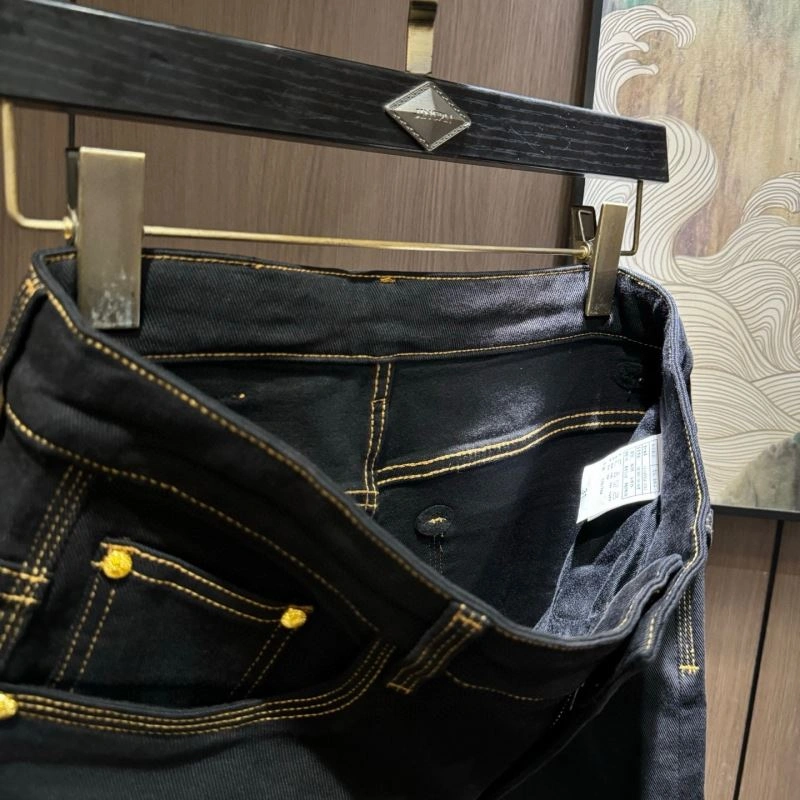 Cut-rate Louis Vuitton Jeans