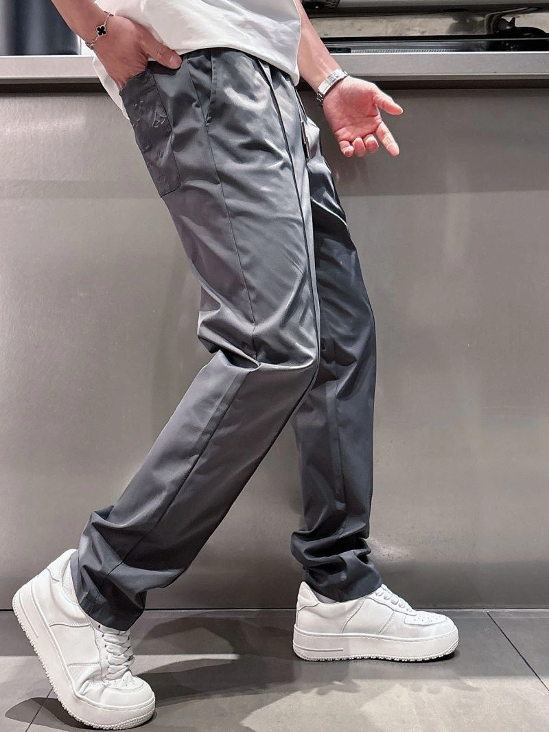 Discounted Louis Vuitton Jeans