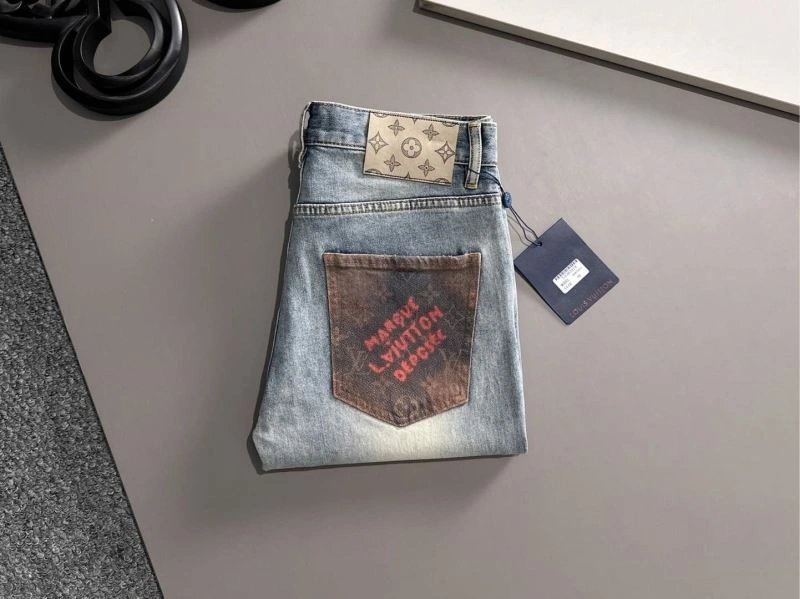 Top match Louis Vuitton Jeans