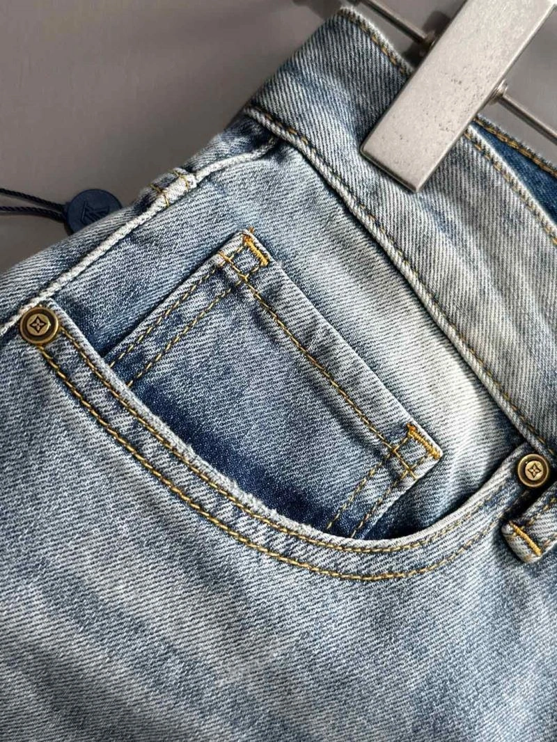 Top match Louis Vuitton Jeans
