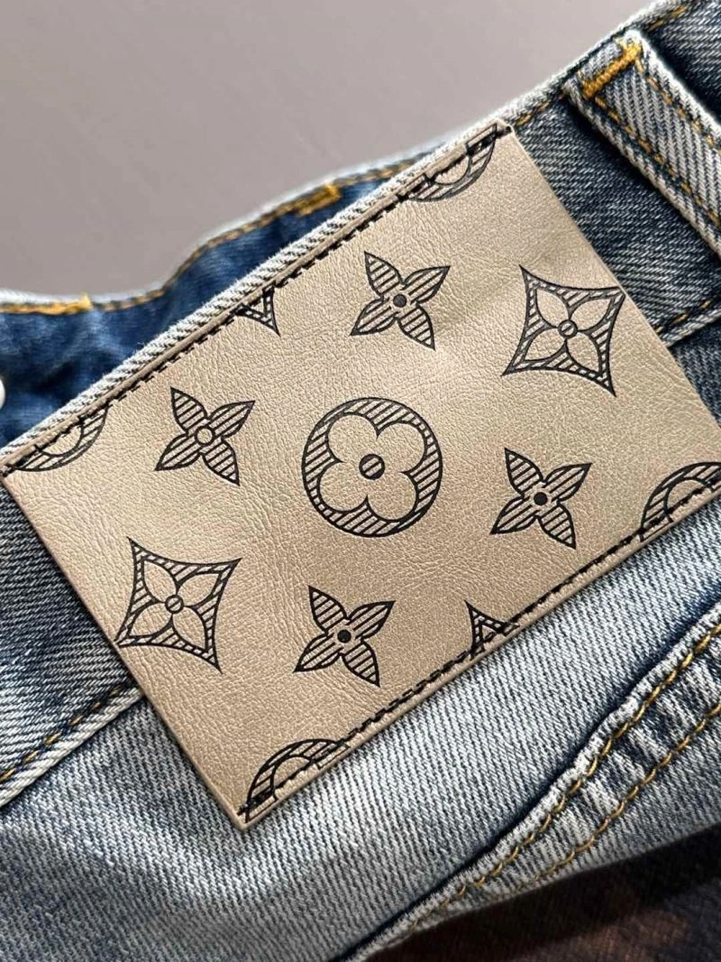 Top match Louis Vuitton Jeans
