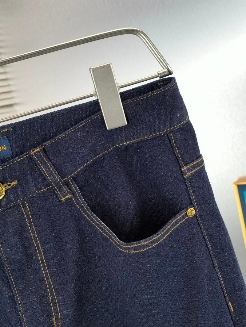 Accurate model Louis Vuitton Jeans