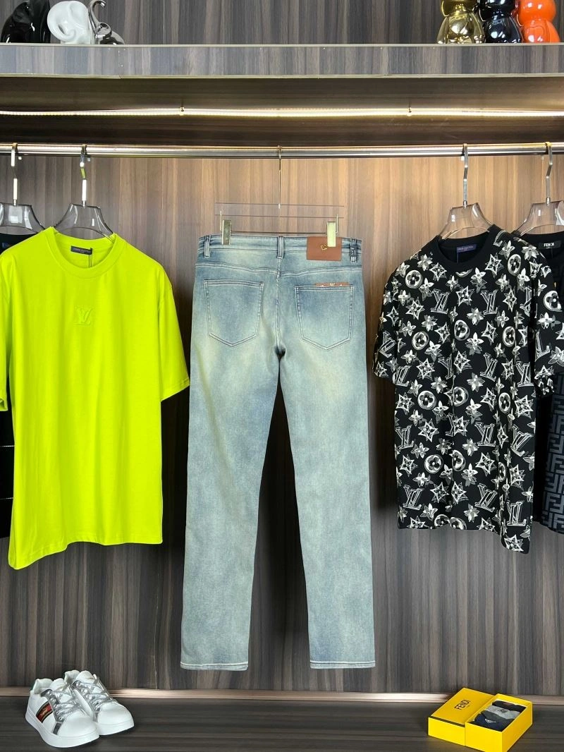 Discounted Louis Vuitton Jeans