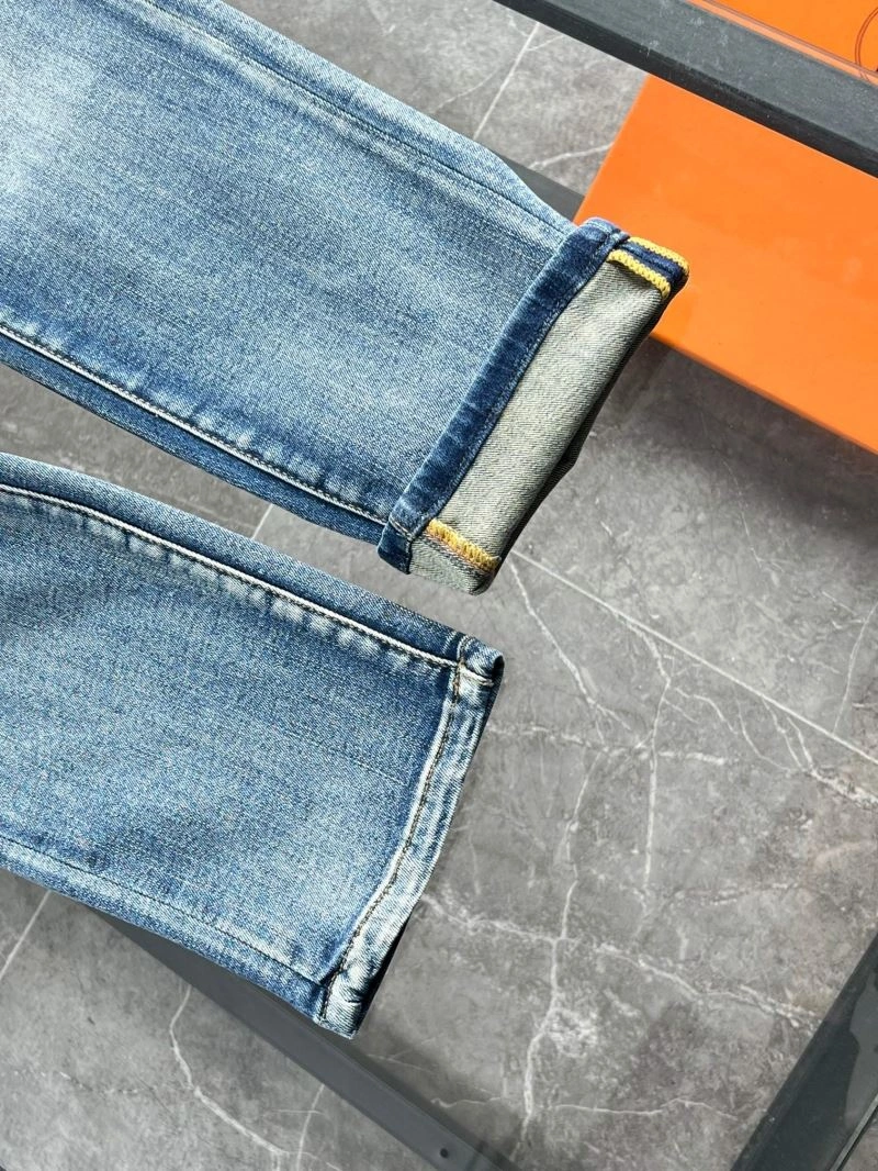 High accuracy Louis Vuitton Jeans