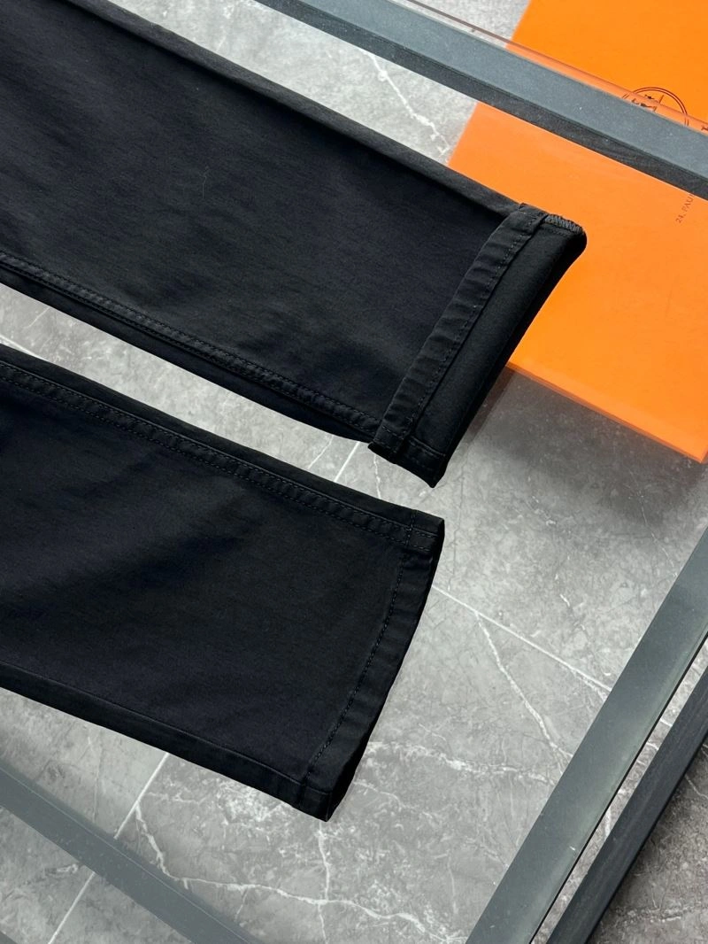 Exact replica Louis Vuitton Jeans
