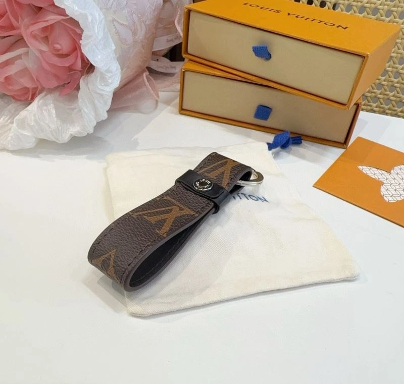 Accurate model Louis Vuitton Keychains