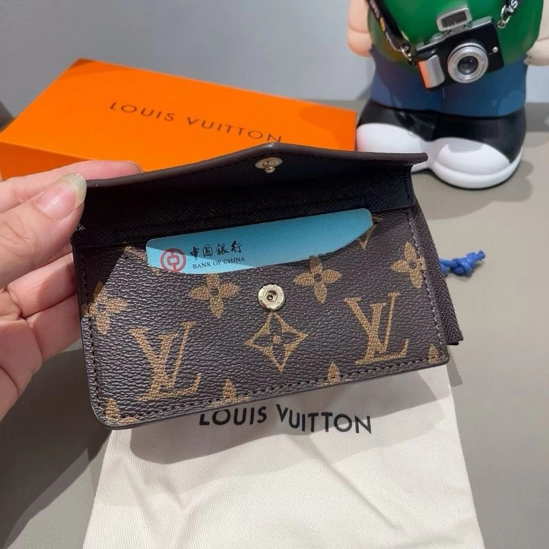 Factory-made Louis Vuitton Keychains