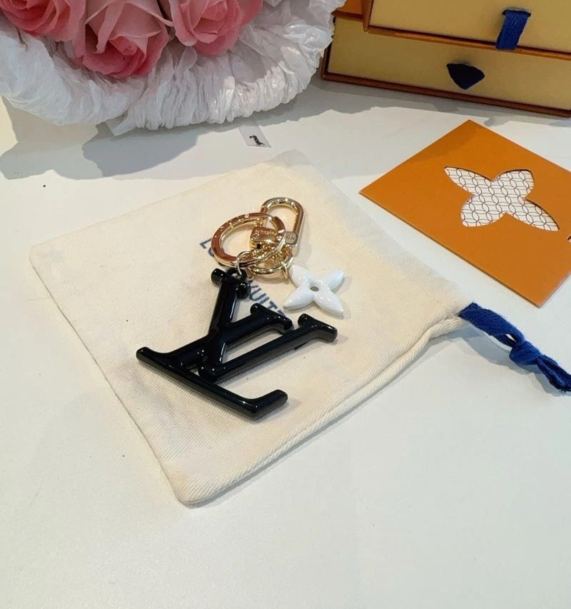 Top match Louis Vuitton Keychains