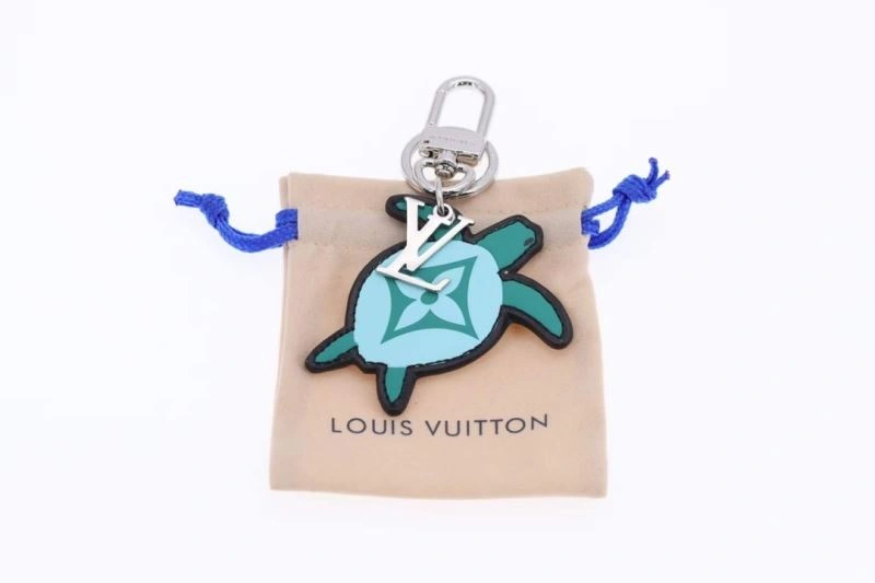 Top mirror Louis Vuitton Keychains