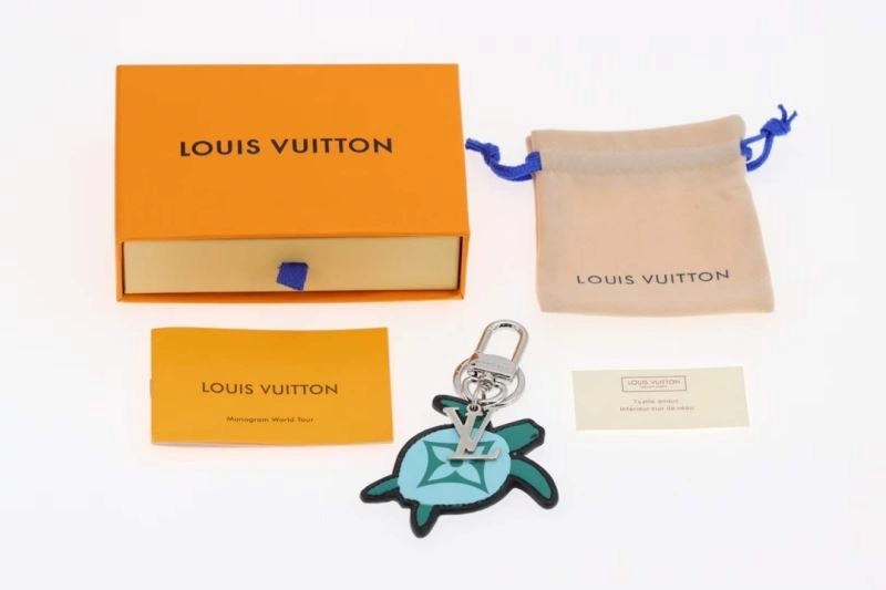 Top mirror Louis Vuitton Keychains