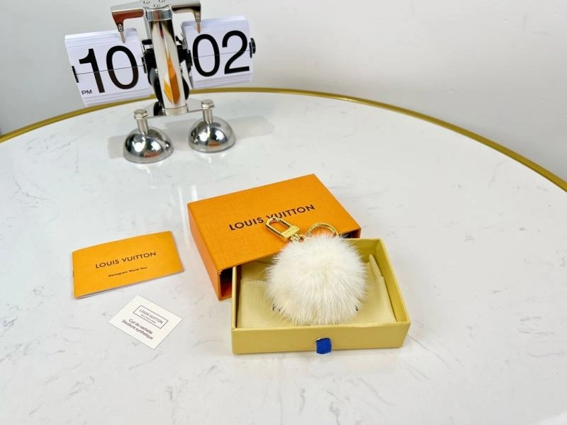 Accurate model Louis Vuitton Keychains