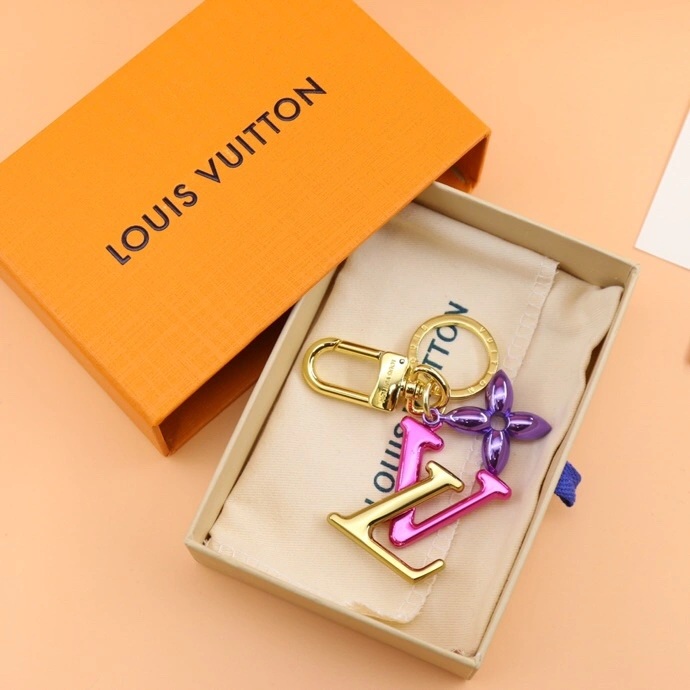 Top mirror Louis Vuitton Keychains