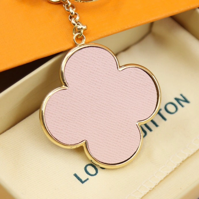 Top match Louis Vuitton Keychains
