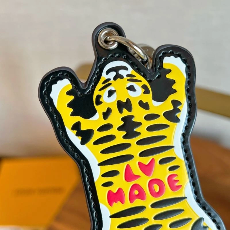 High accuracy Louis Vuitton Keychains