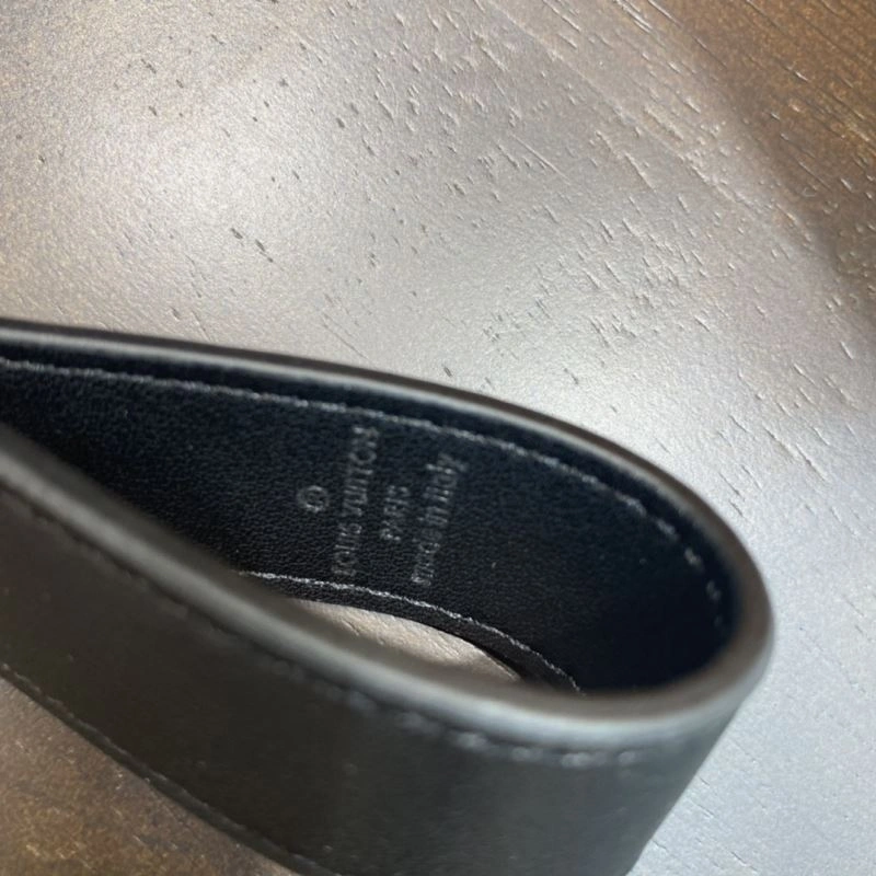 Affordable Louis Vuitton Keychains