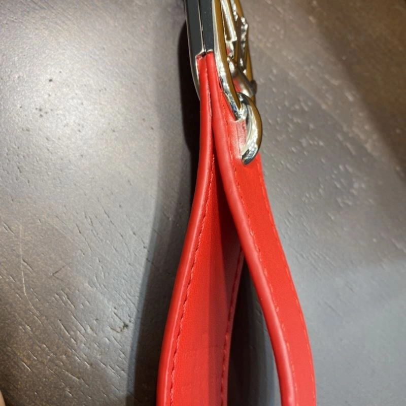 Top match Louis Vuitton Keychains