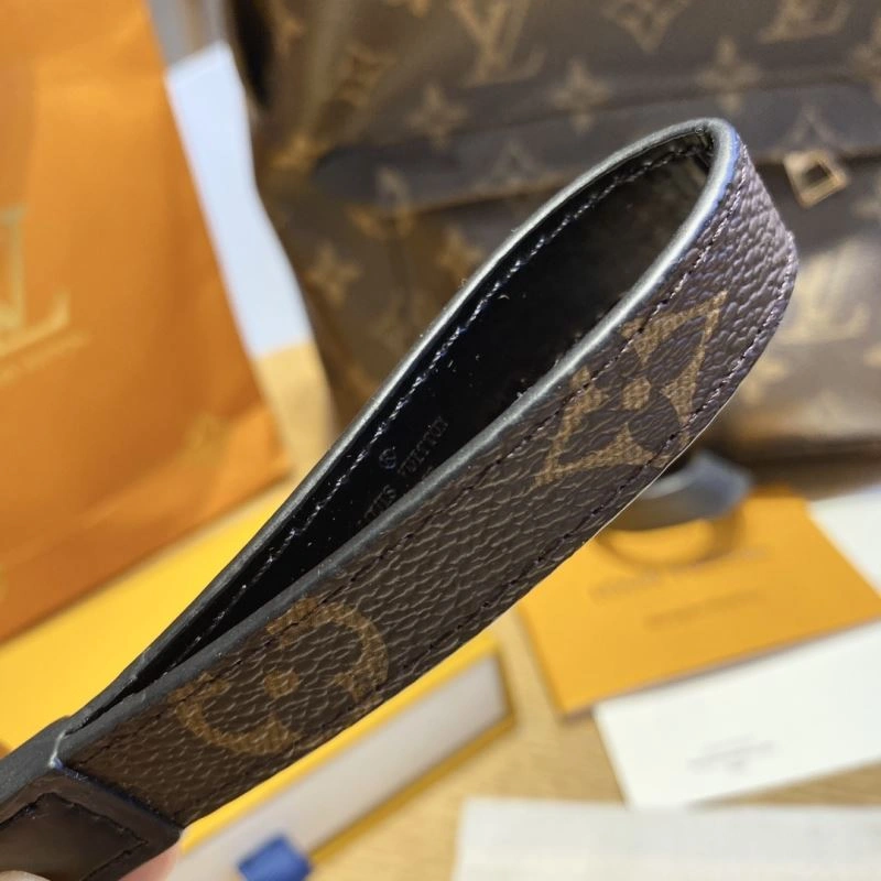High accuracy Louis Vuitton Keychains