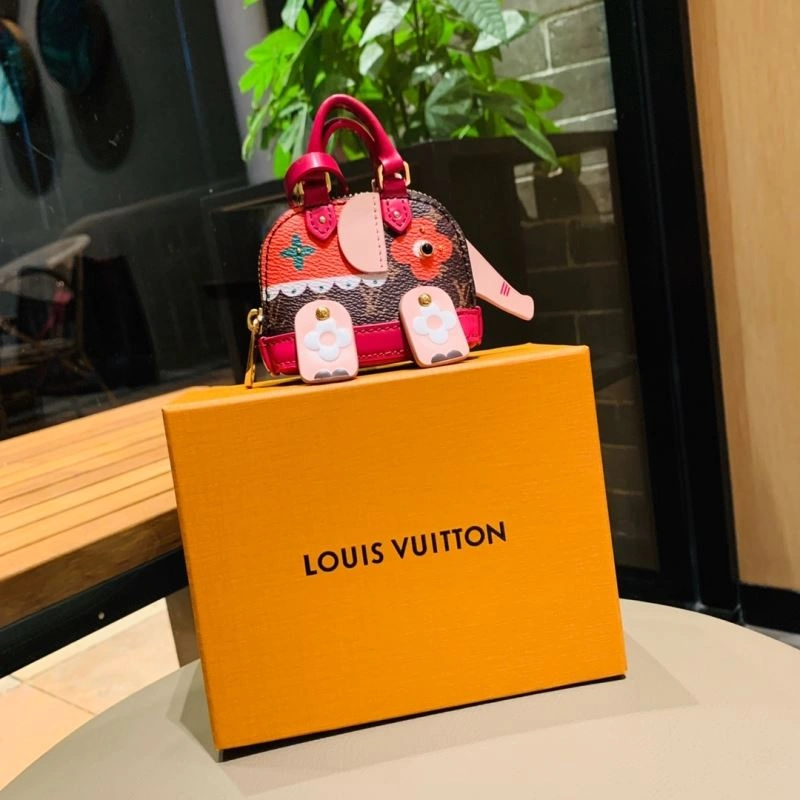 Accurate model Louis Vuitton Keychains