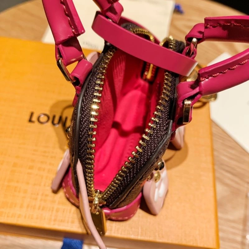 Accurate model Louis Vuitton Keychains