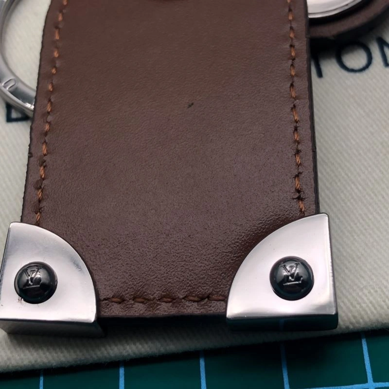 High accuracy Louis Vuitton Keychains