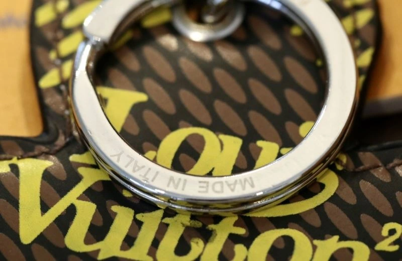 Factory-made Louis Vuitton Keychains
